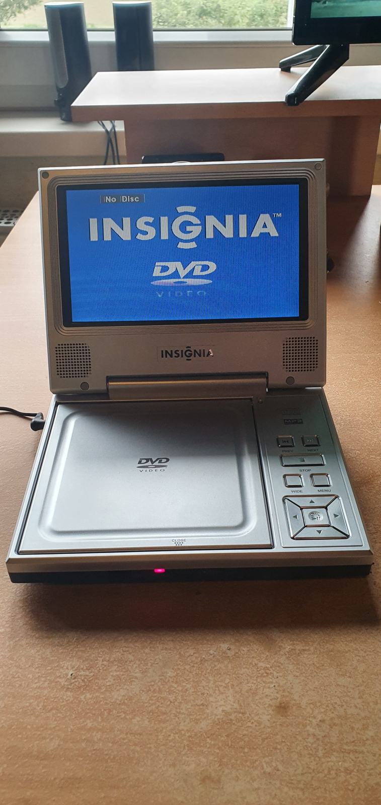 Prijenosni DVD player INSIGNIA