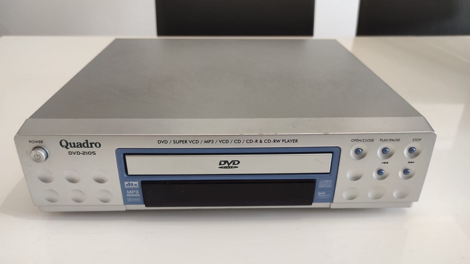 Quadro DVD-210S DVD-player
