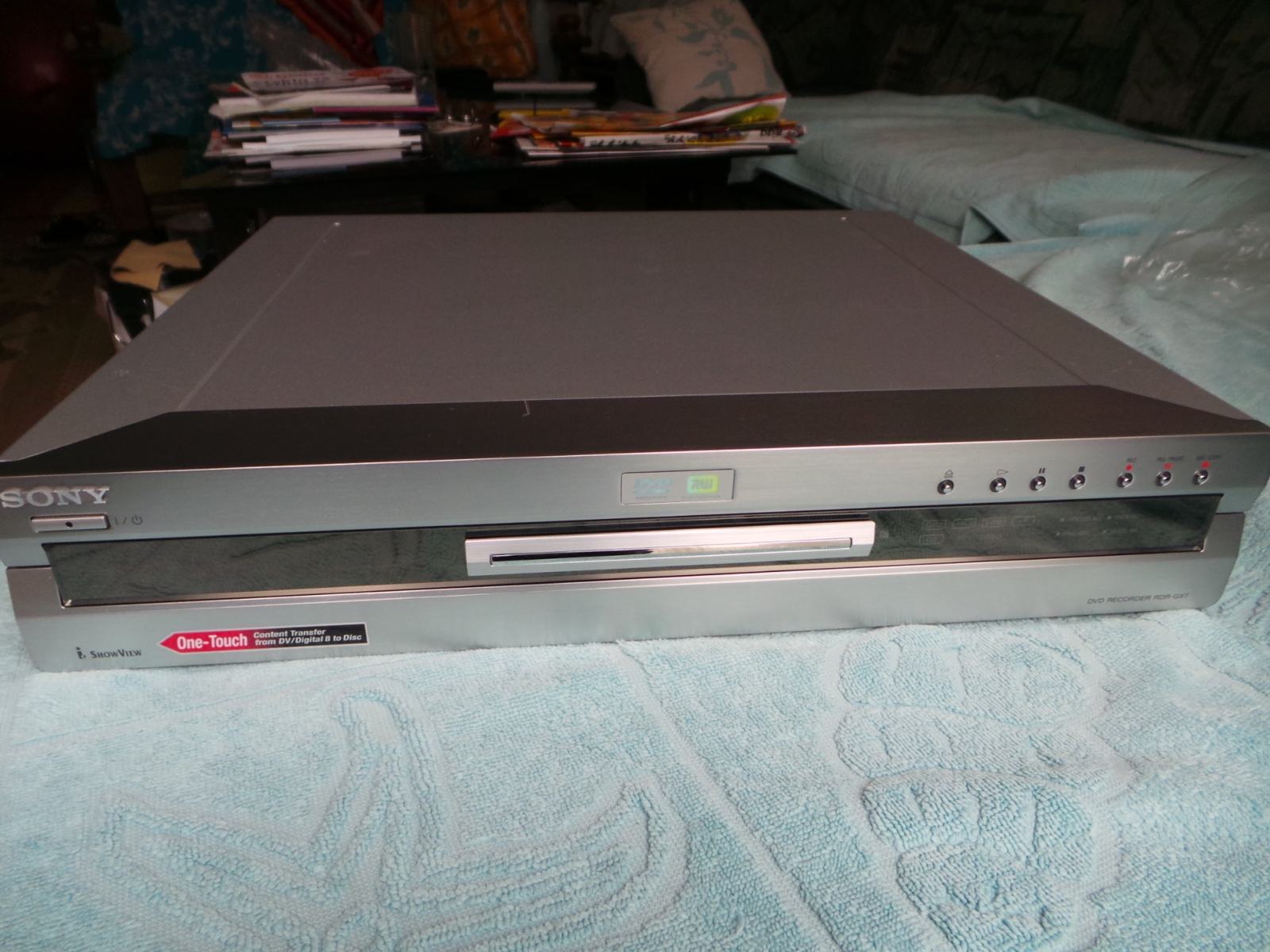 SONY RDR - GX7, DVD recorder, vrhunski CD-player, made in Japan.