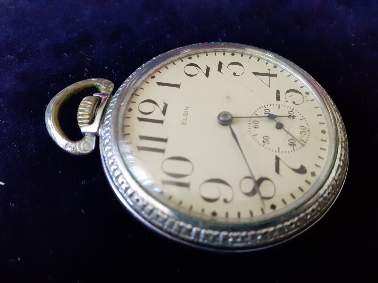 5. Elgin 303 džepni sat