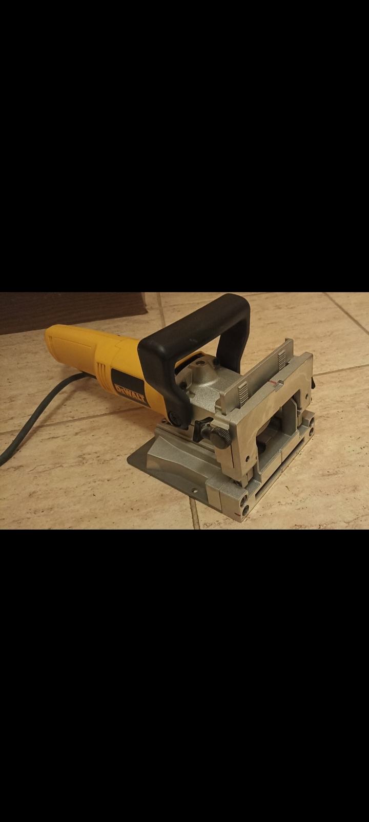 Kekserica DeWalt 682