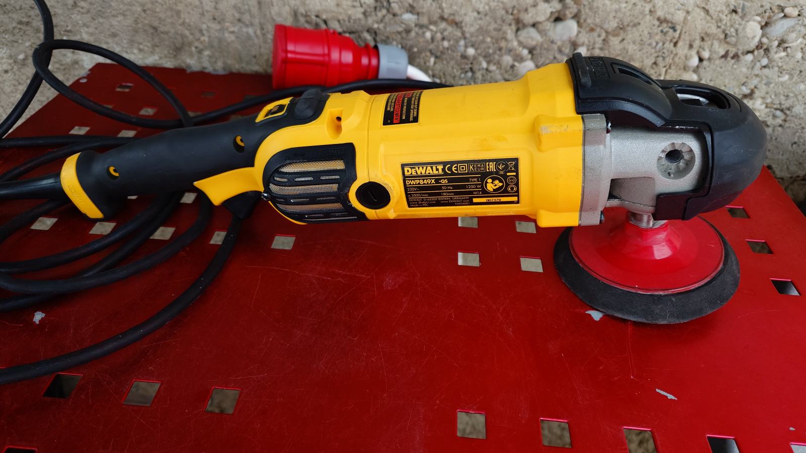 Dewalt polirka DWP849X / poliranje / polir mašina