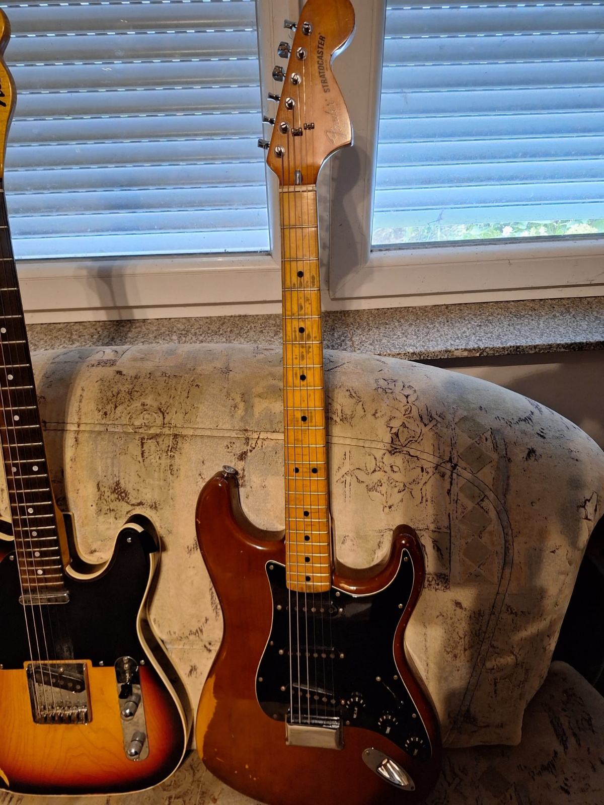 Fender stratocaster 79g mocabraun