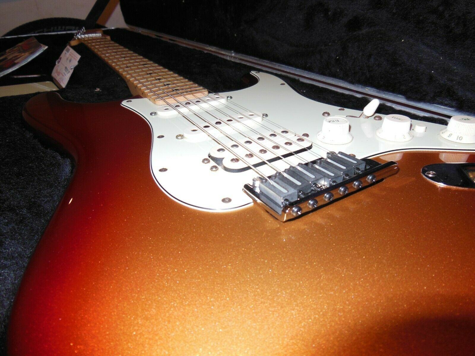 Fender stratocaster deluxe HSS sunset metallic USA