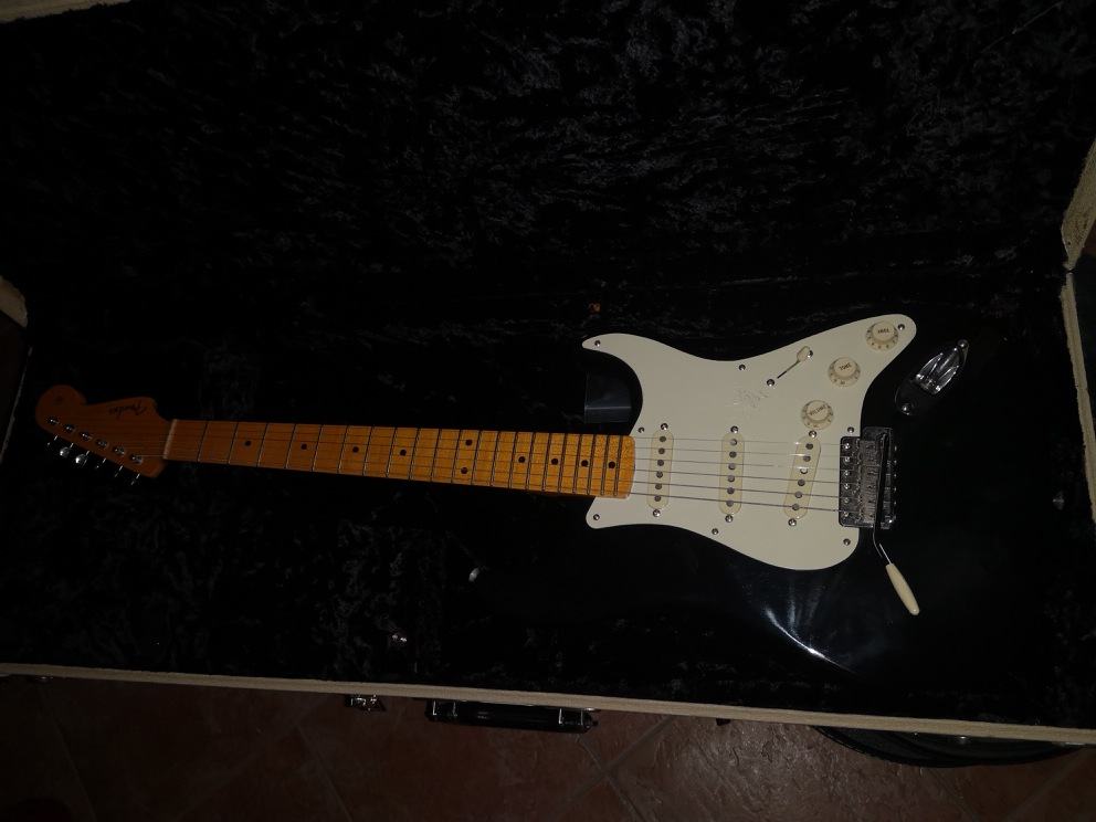 Fender Stratocaster made in USA Eric Johnson model