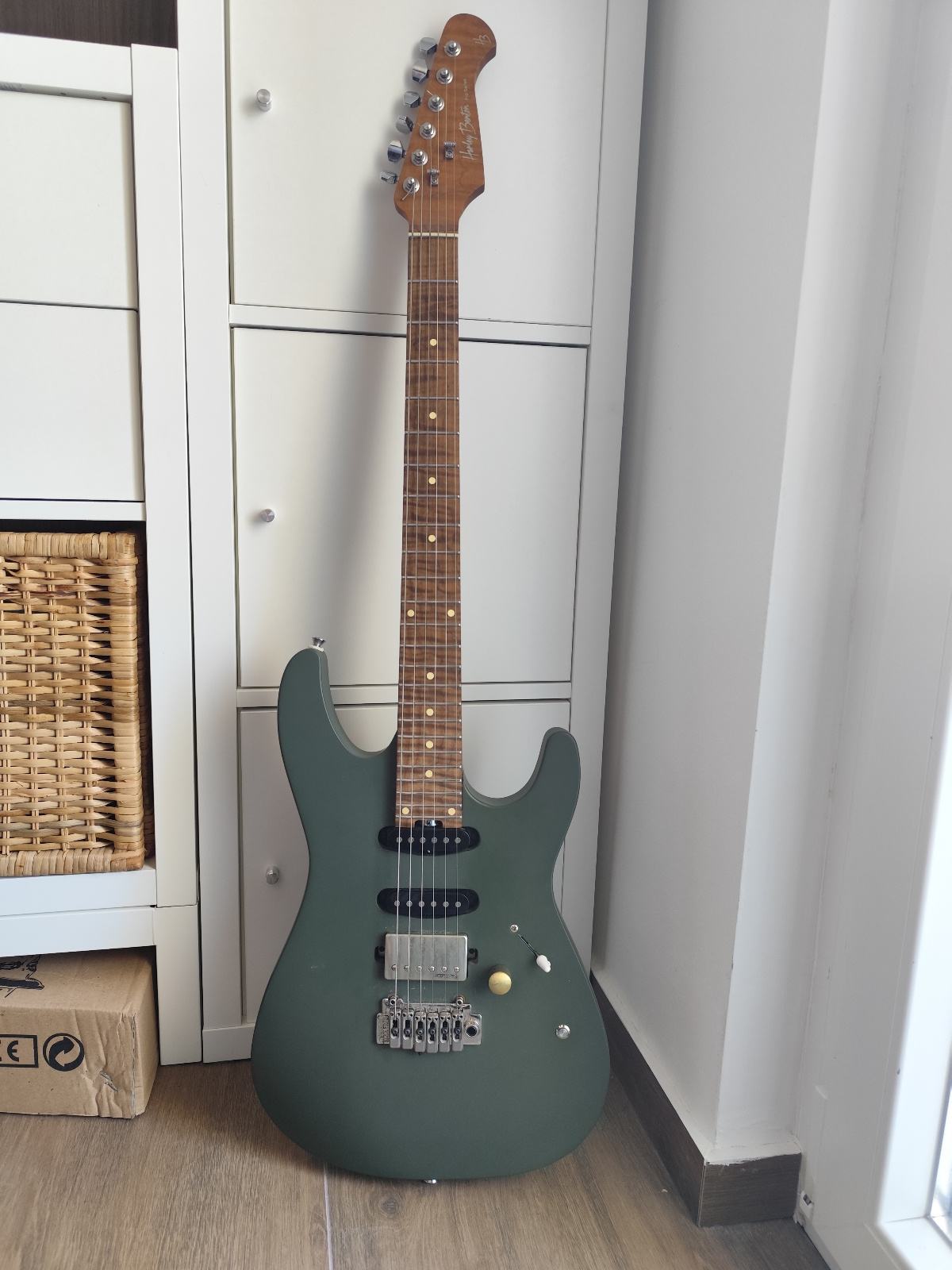 Harley Benton Fusion-III olive matte