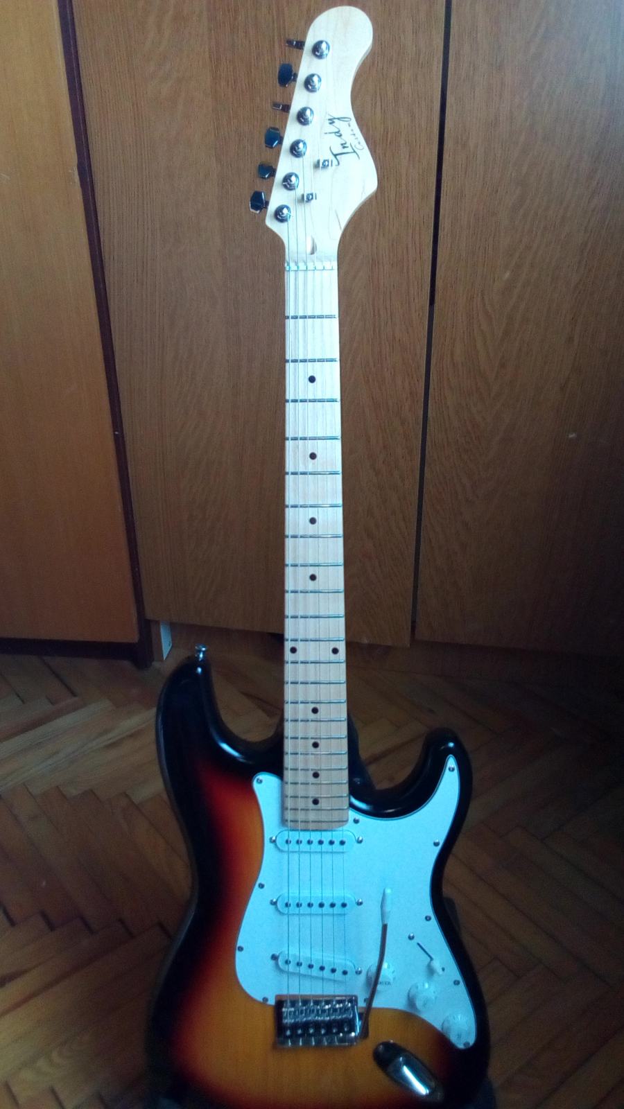 Indy Custom Stratocaster