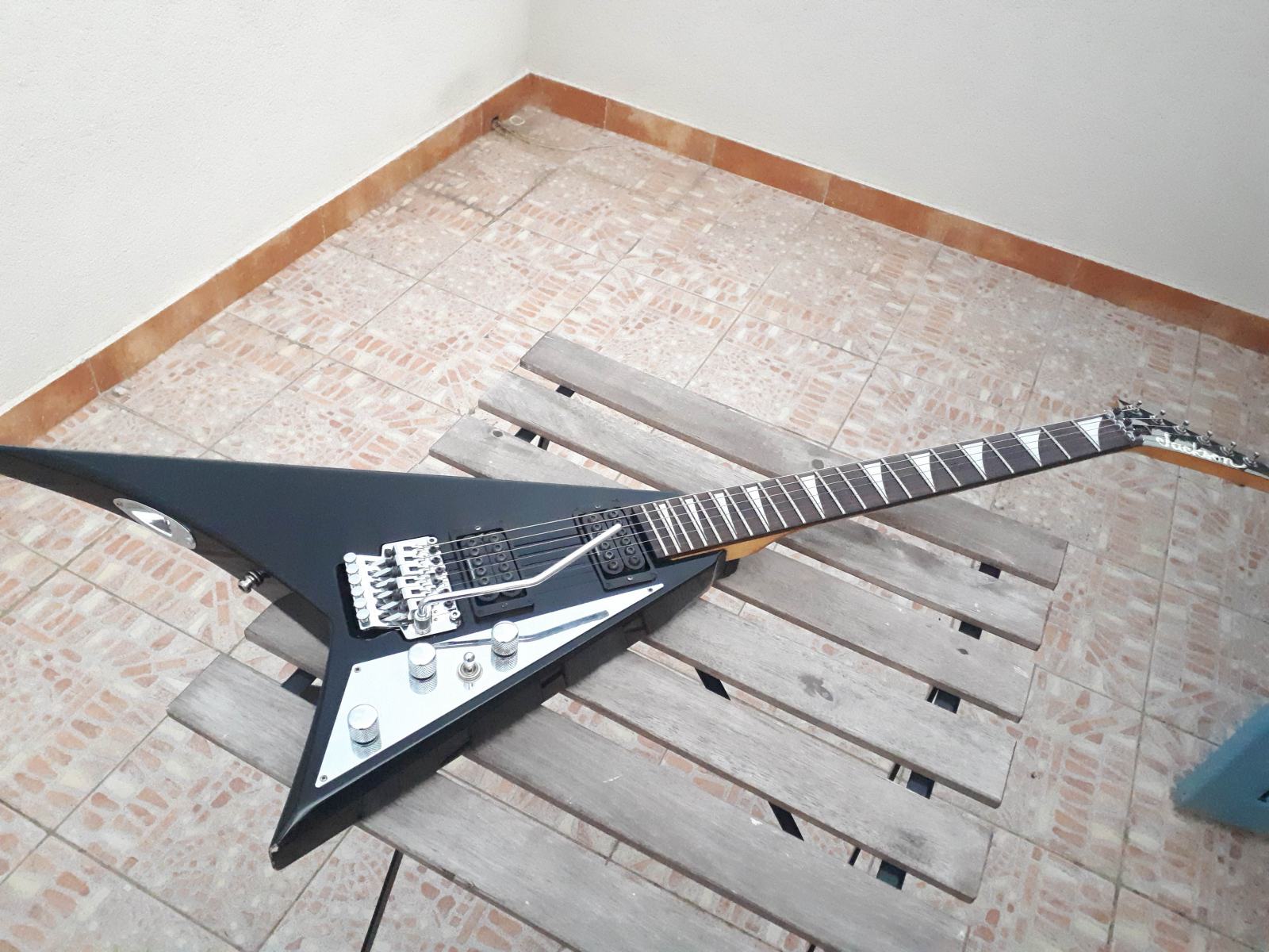 Jackson Guitars RR3 Made In Japan - cijena spuštena