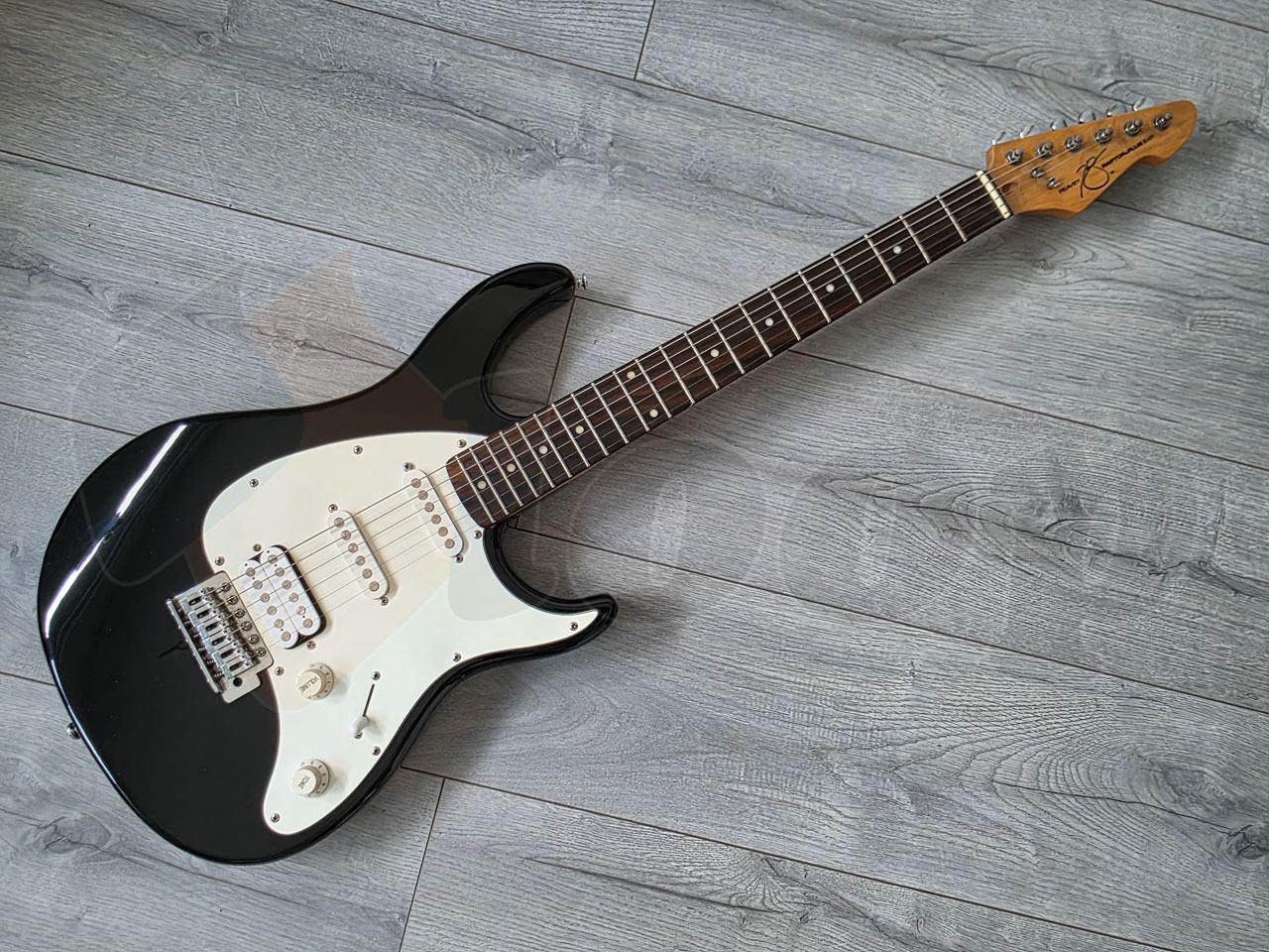 Peavey Raptor Plus električna gitara (do 36 rata, besplatna dostava)