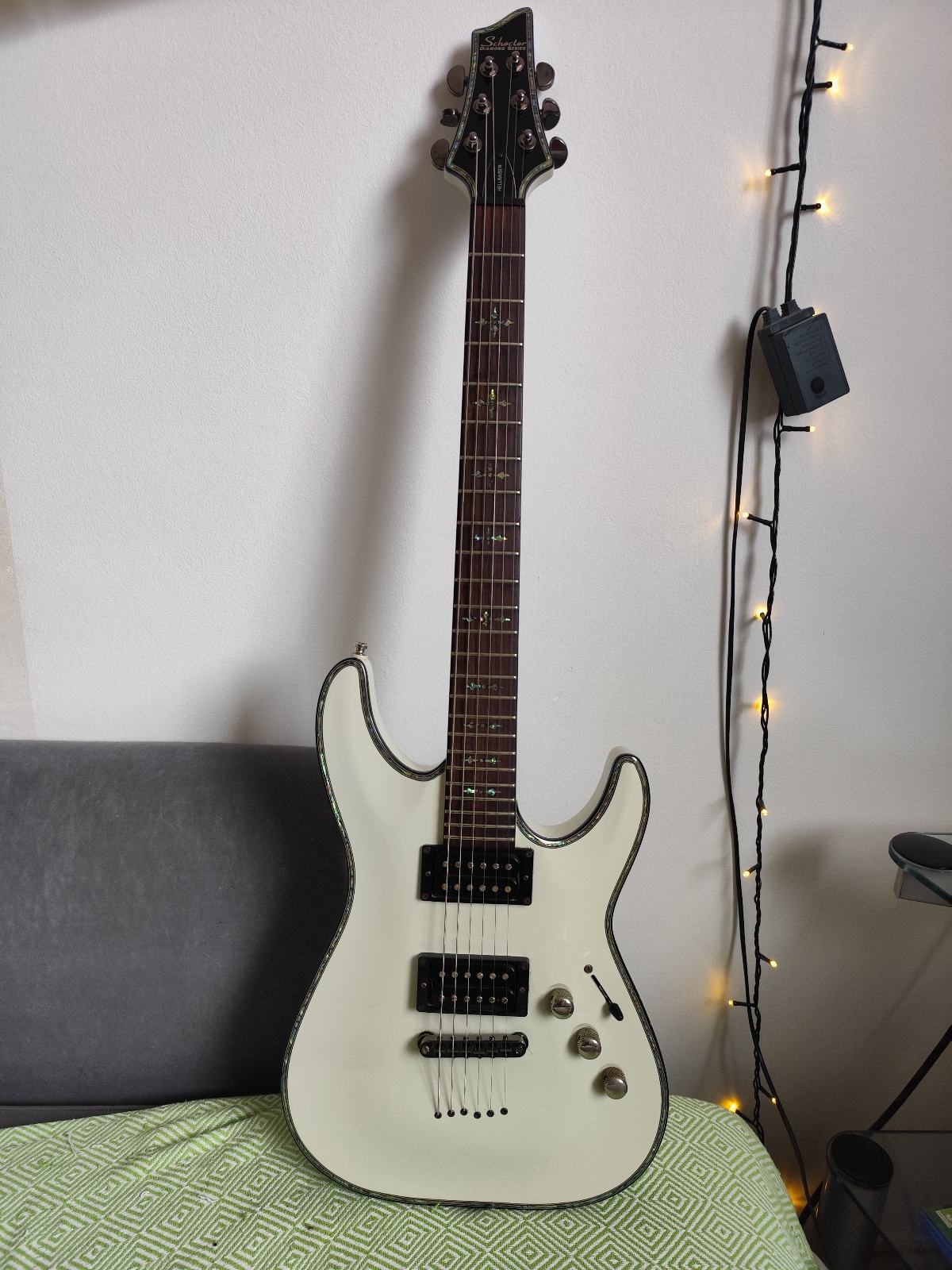 Schecter Hellraiser