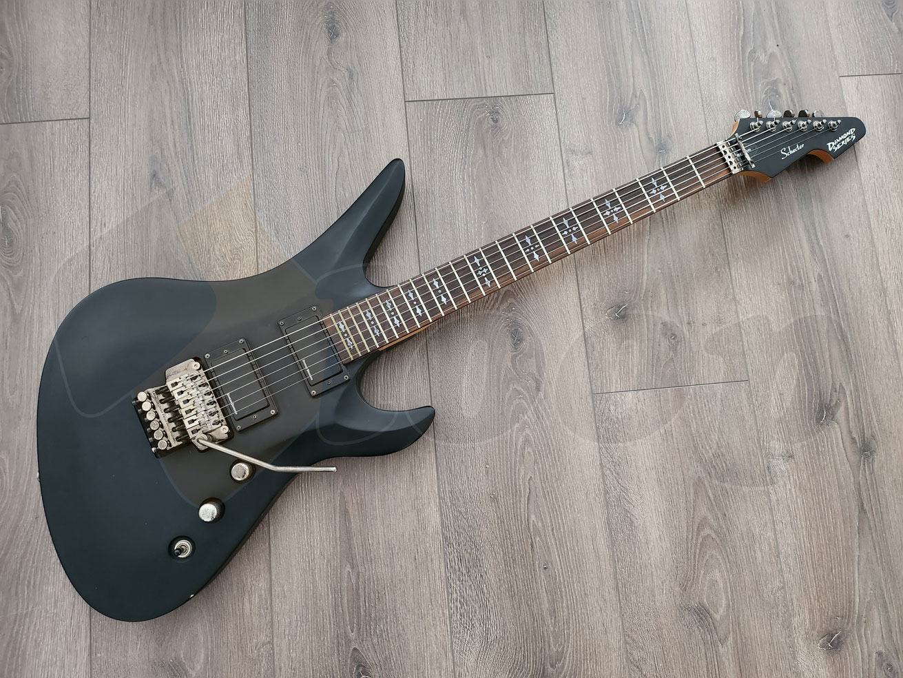 Schecter Revenger FR Satin Black (36 rata, bespl. dostava)
