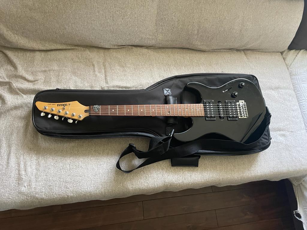 Yamaha ERG 121c Elektricna Gitara + Orange Pojacalo FULL SET!!!