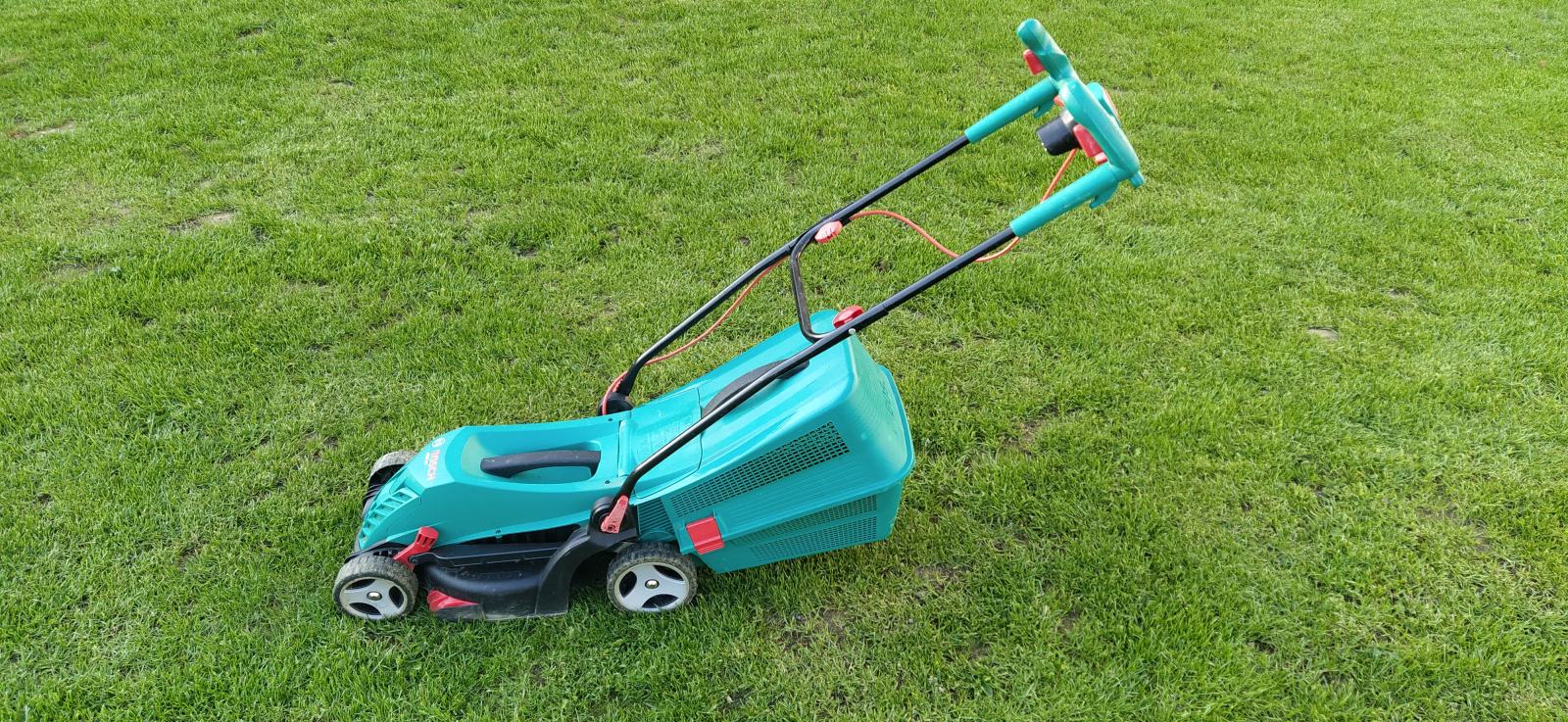 BOSCH električna kosilica ARM 34