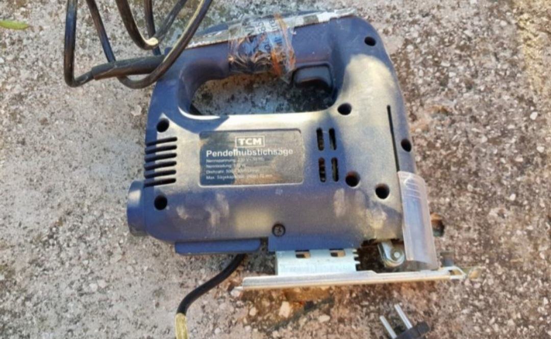 Elektricna ubodna pila