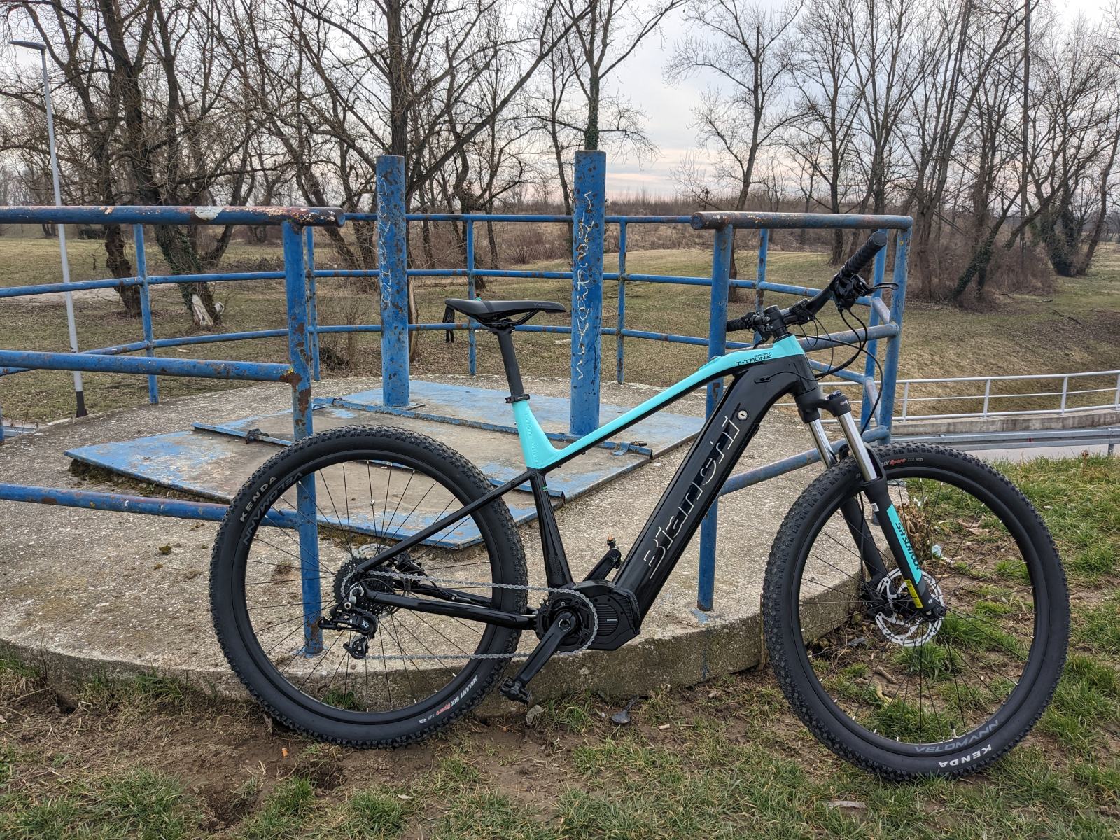 BIANCHI T-TRONIK SPORT 9.2 E7000