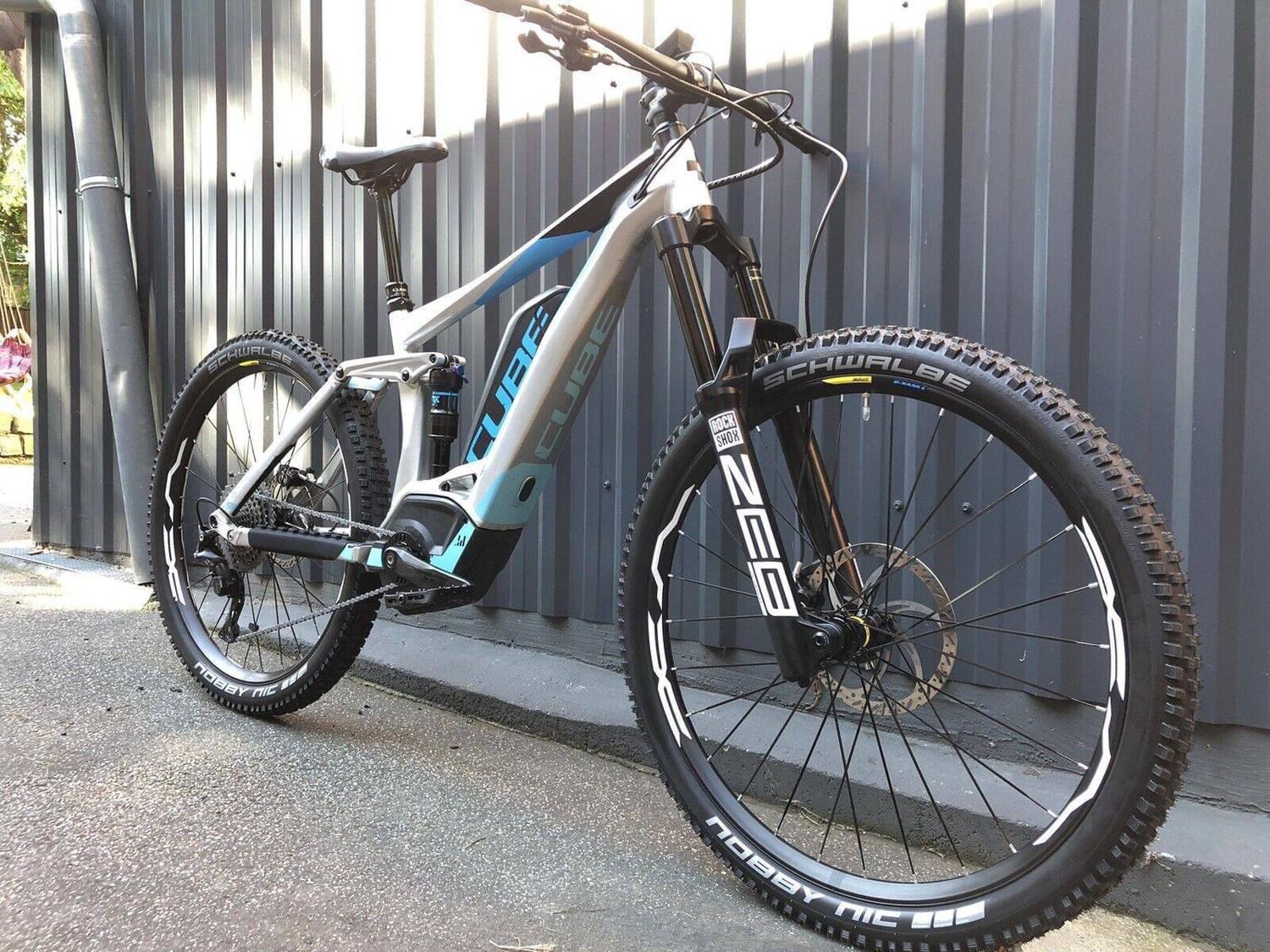 Cube Stereo 160 Race Fully