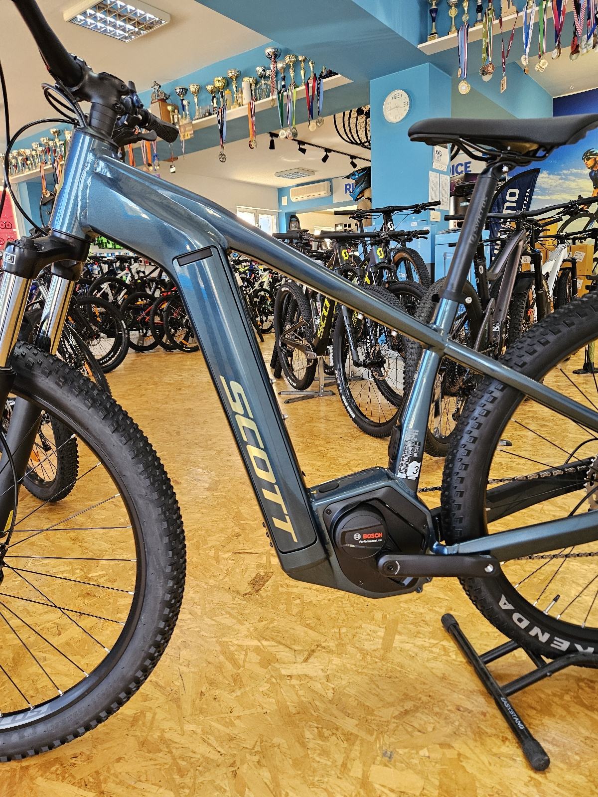 Scott Aspect 930 E-ride električni bicikl!