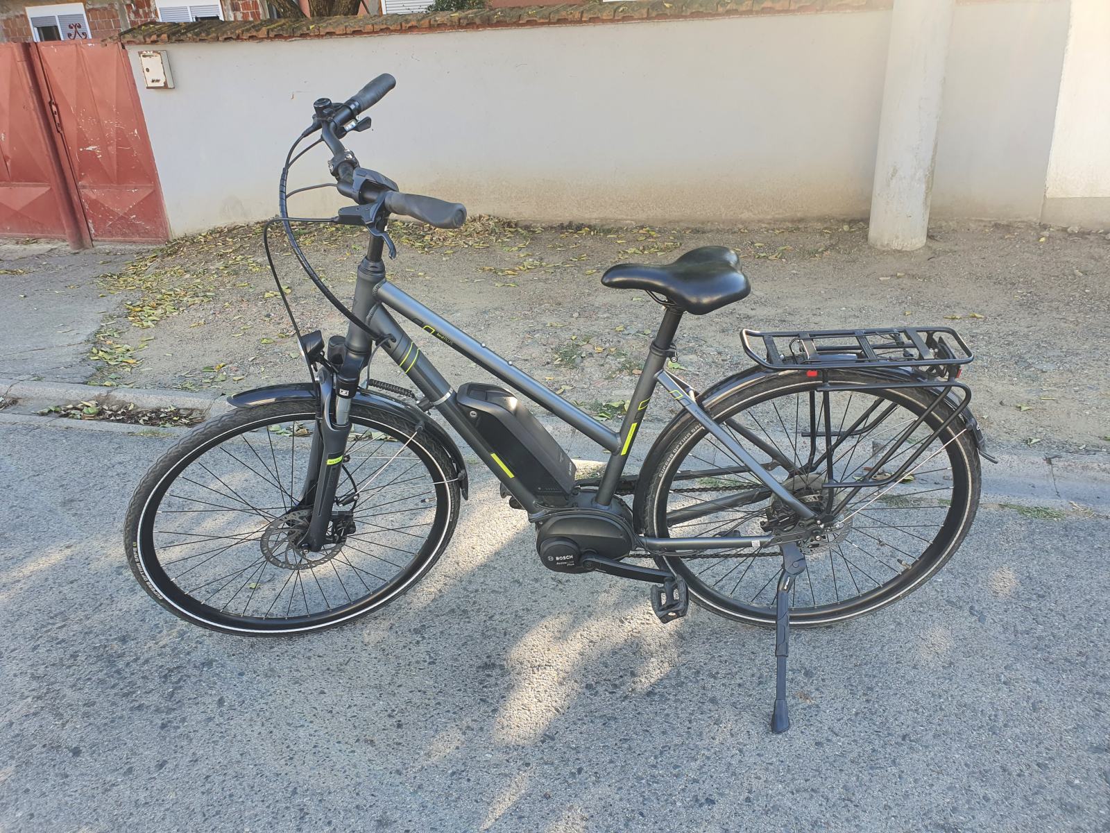 Triumph bird plus bosch motor elektricni bicikl