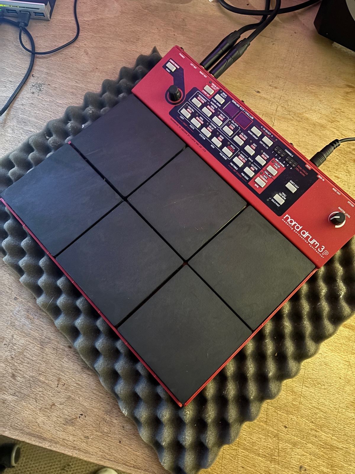 Nord Drum 3P + Roland KT-10 Trigger Pedal