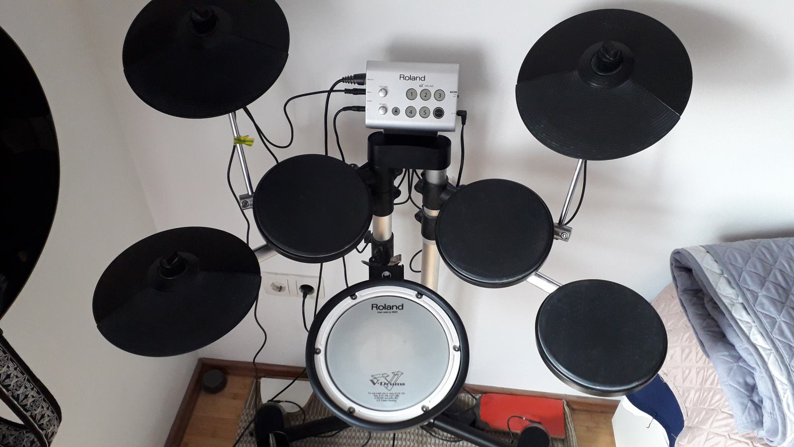 Roland HD-1 bubnjevi