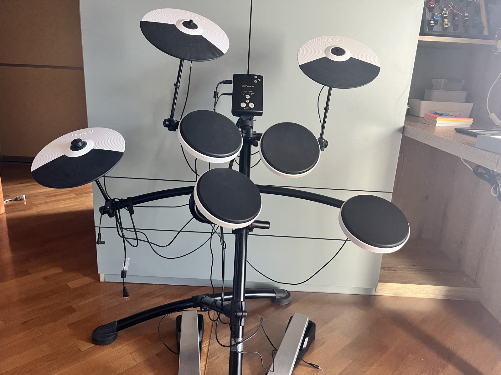 Roland TD-1K elektronski bubnjevi KAO NOVI - odlična prilika!