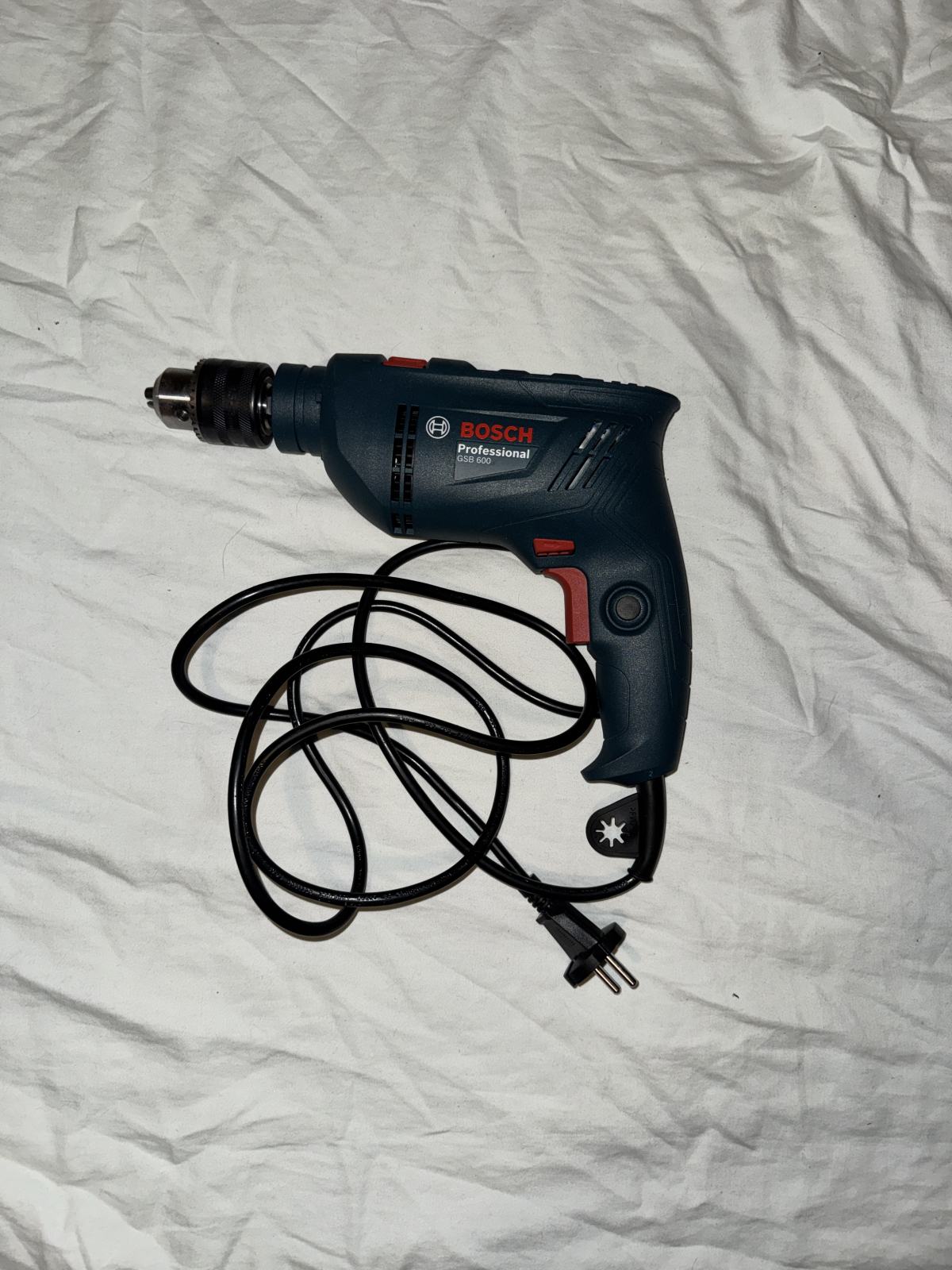 BOSCH Professional GSB 600 udarna bušilica – ispravna
