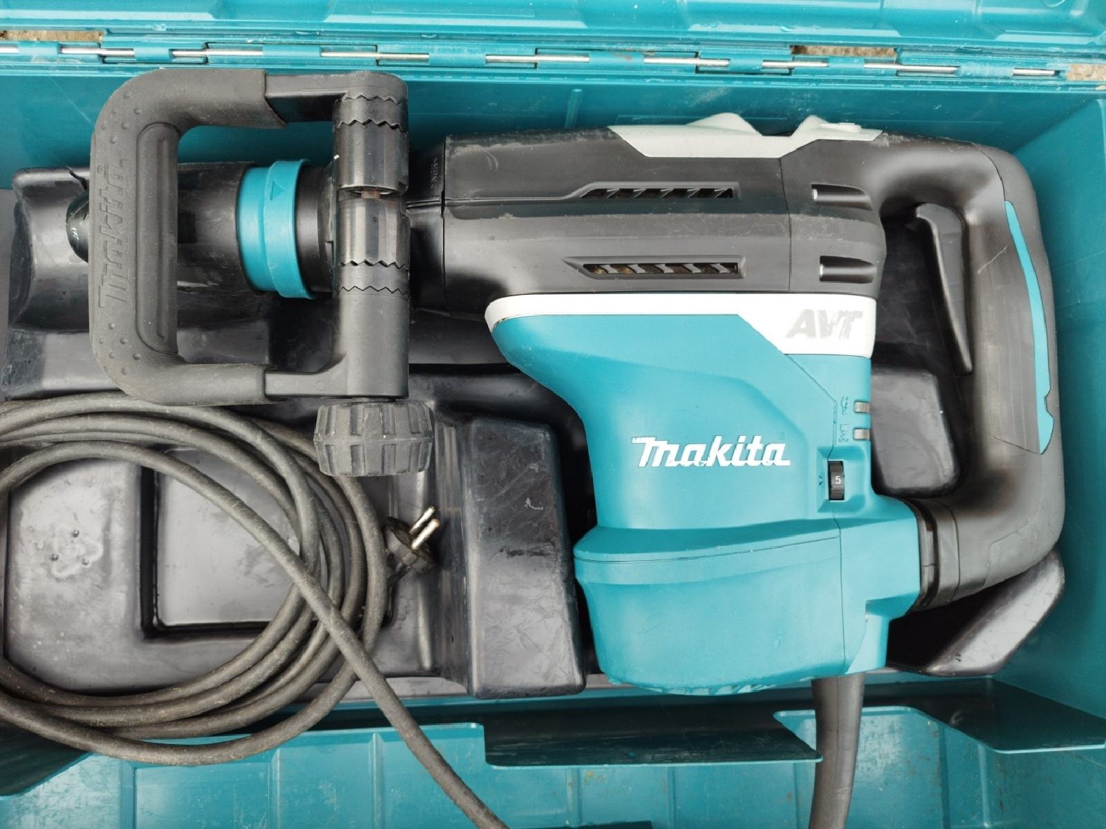MAKITA HR4013C AVT