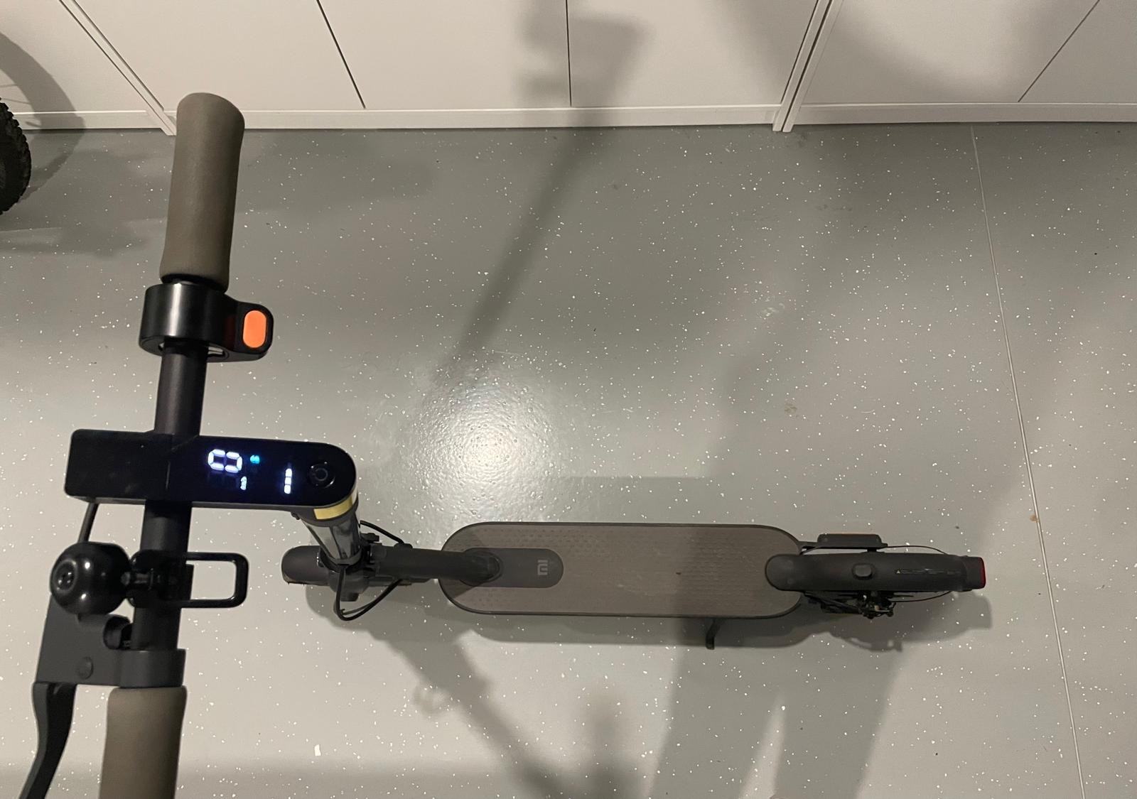 Električni romobil Xiaomi essential