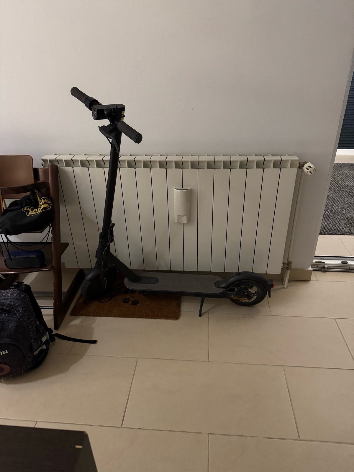 Elektricni romobil xiaomi essential