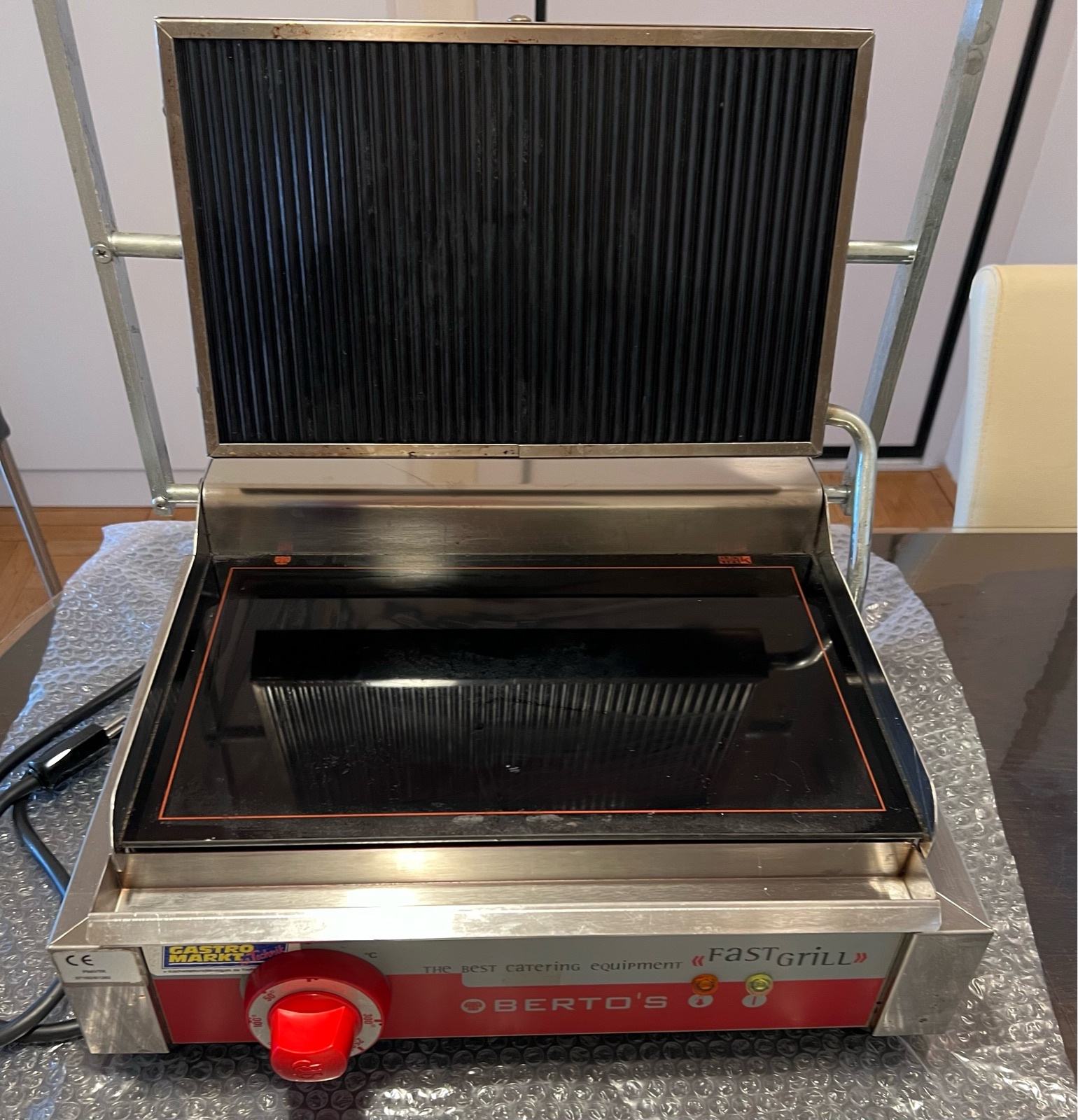 Električni gastro Grill