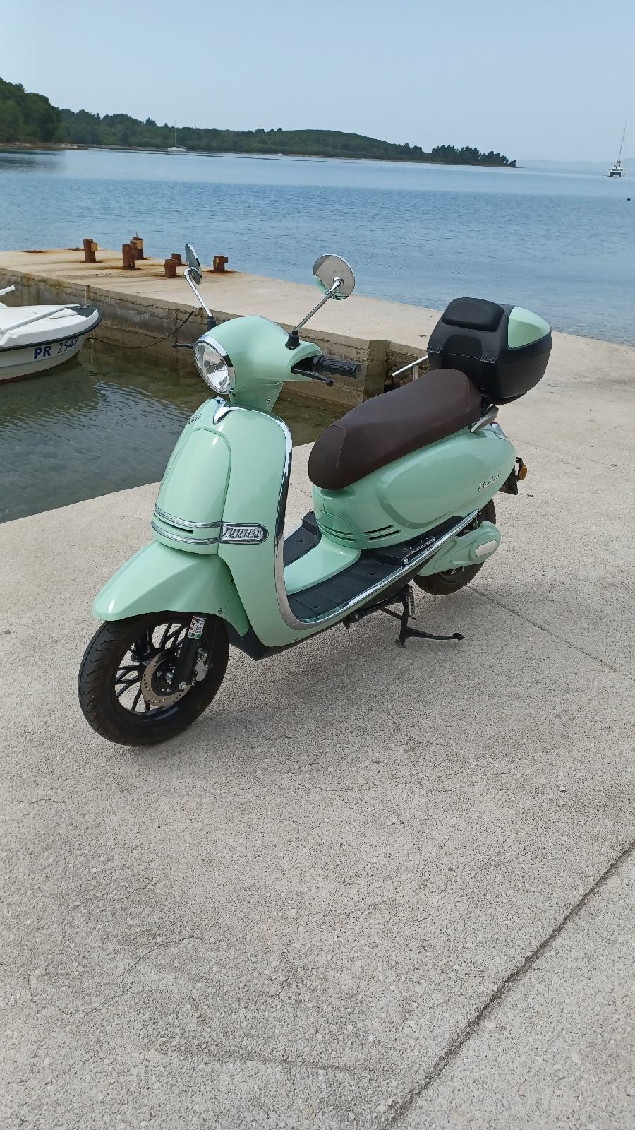 Električni skuter E-fun Pusa, 2021 god.