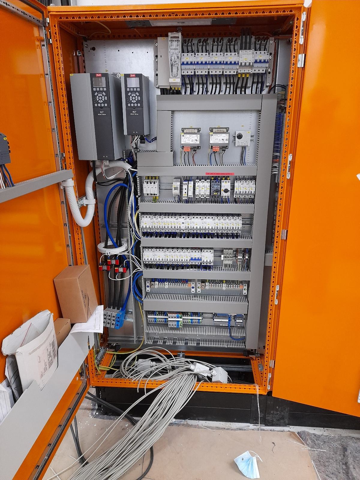 Elektro tvrtka trazi posao