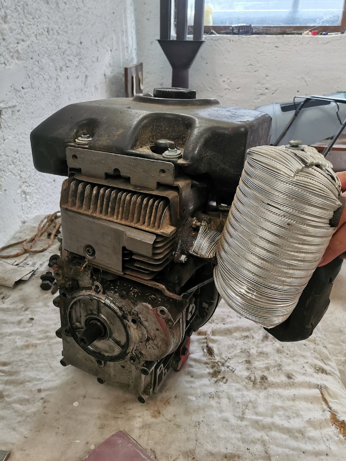 benzinski motor Lombardini IM359