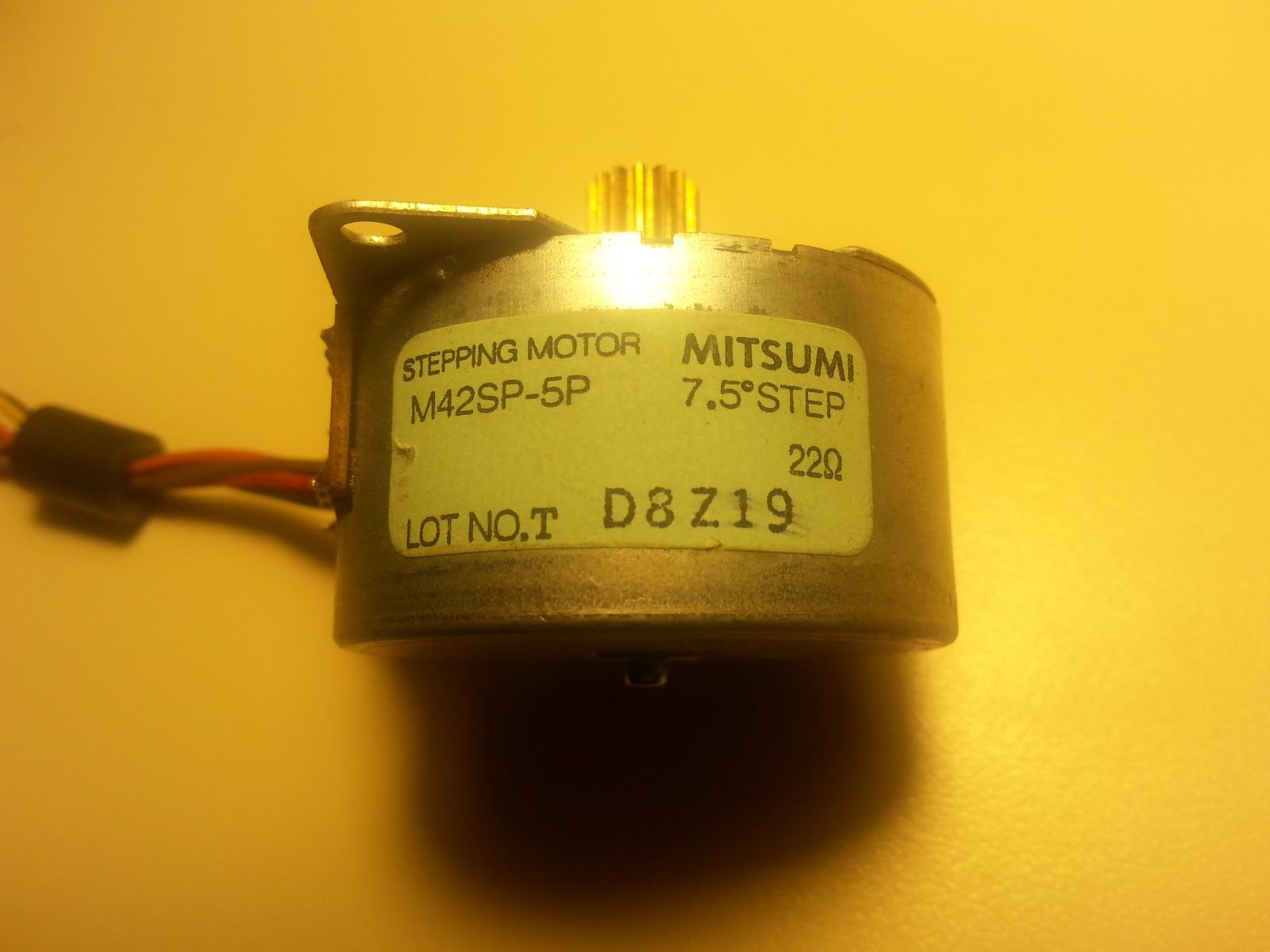 Mitsumi stepper motor M42SP-5P