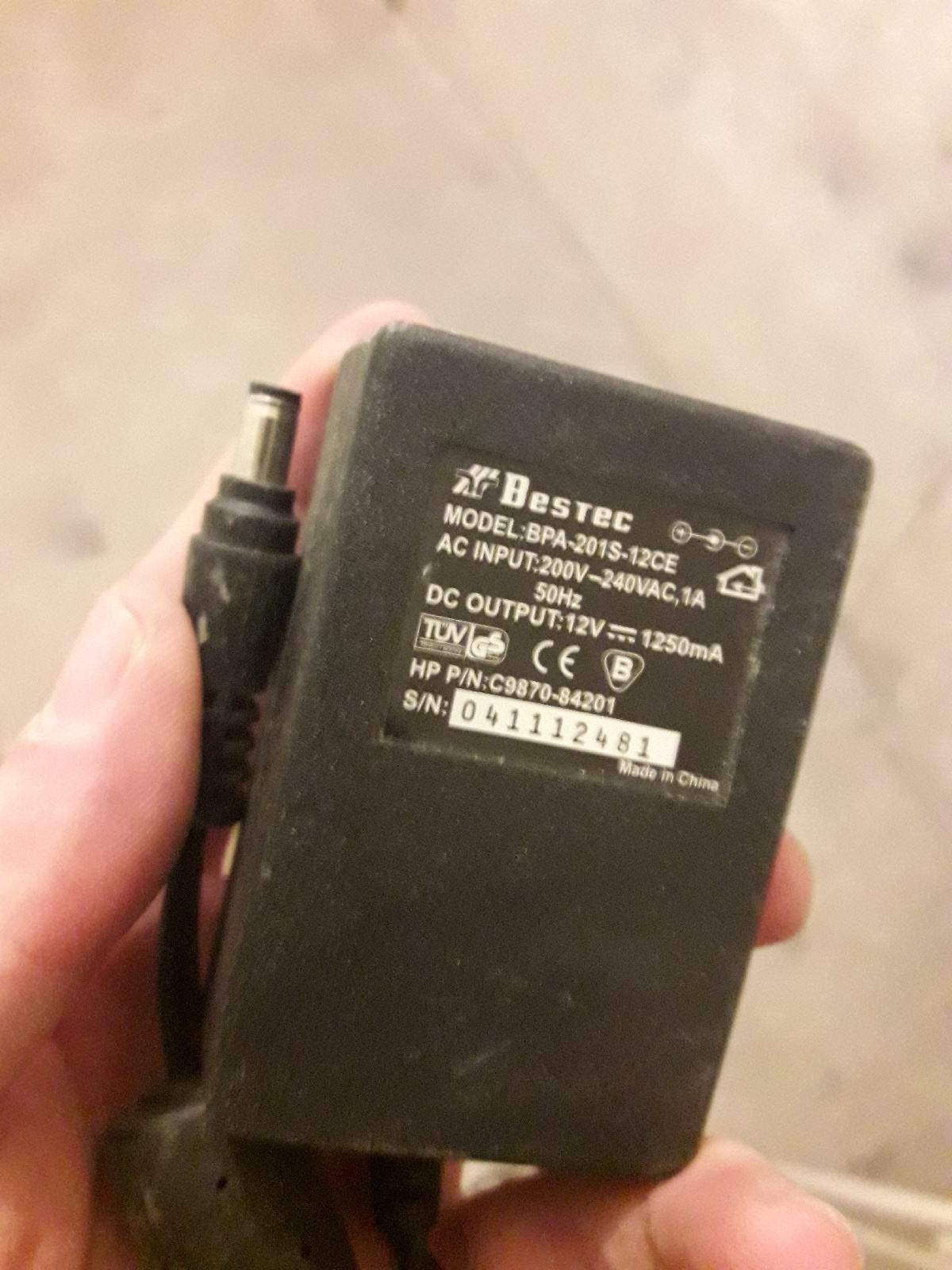 Adapter Bestec 12v 1250mA