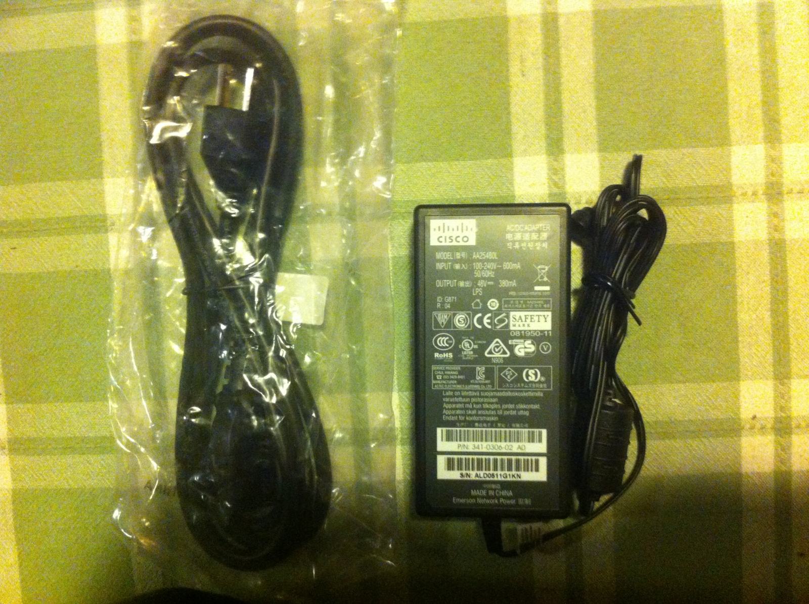 Adapter CISCO AC / DC