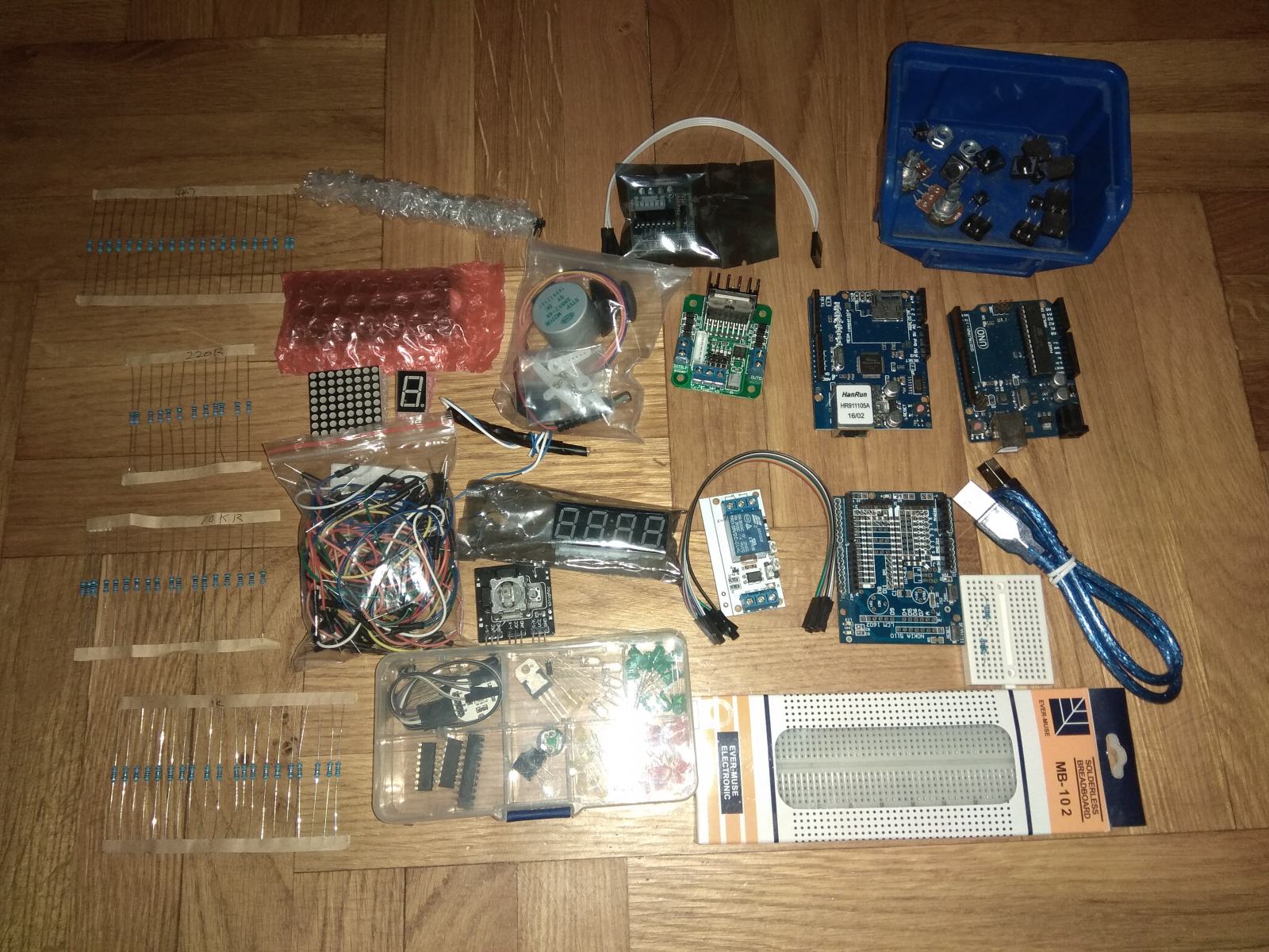 Arduino Uno Starter Kit