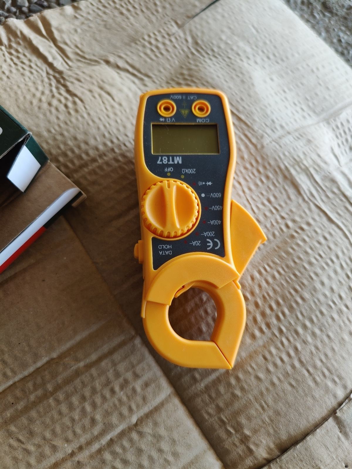 Digitalni instrument MT-87