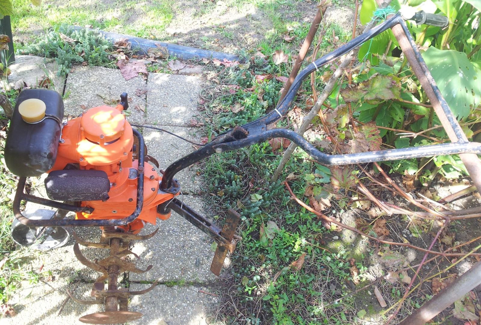 Freza kopačica motokultivator tomos