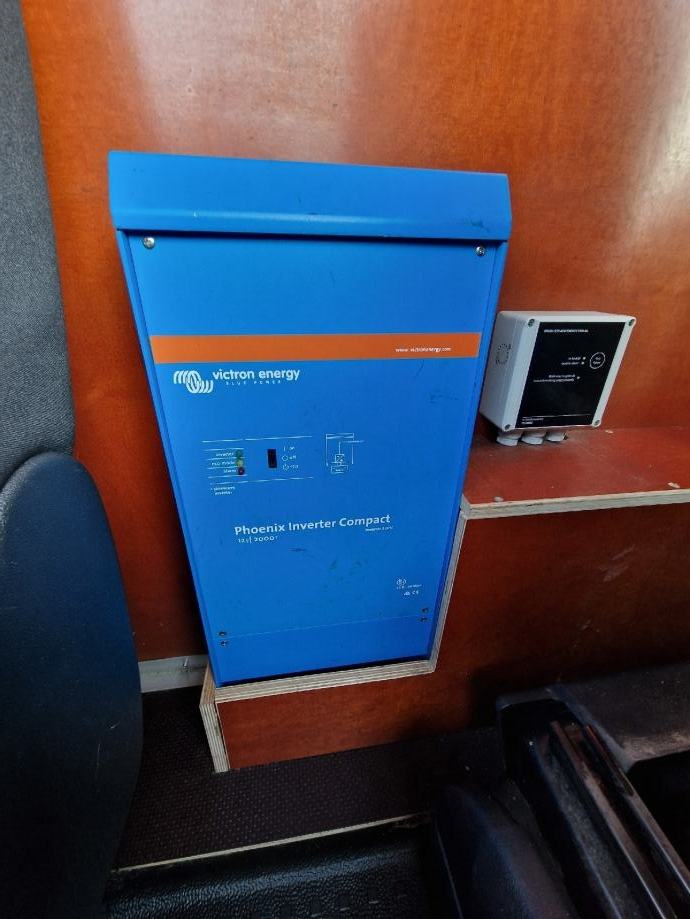 Inverter Victron Energy 12V/2000W