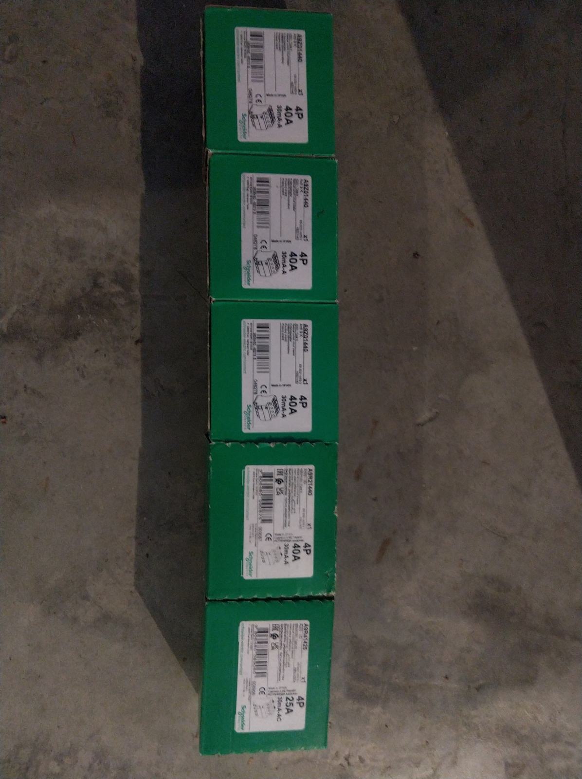 schneider osiguraci,fid sklopke,kzs ,brojilo,sklopnik,stubisni automat