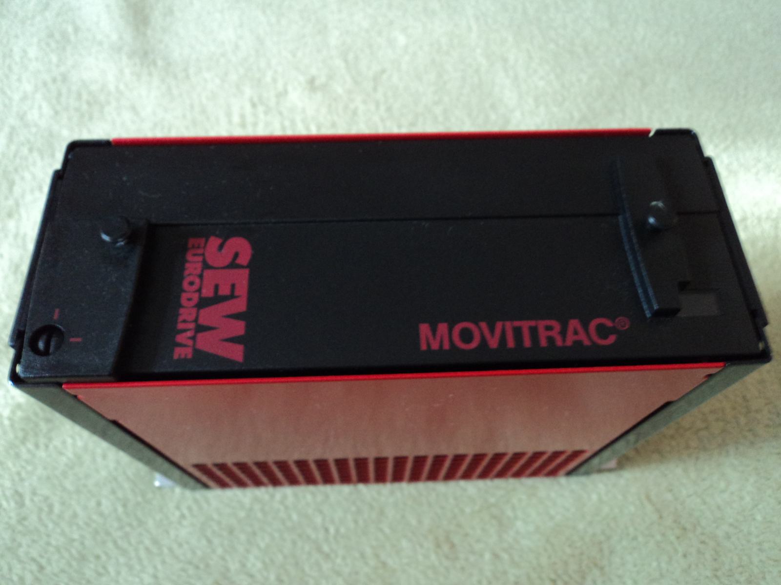 -SEW EURODRIVE MOVITRAC 0504-231-1-00 VARIJABILNI FREKVENTNI DRIVER