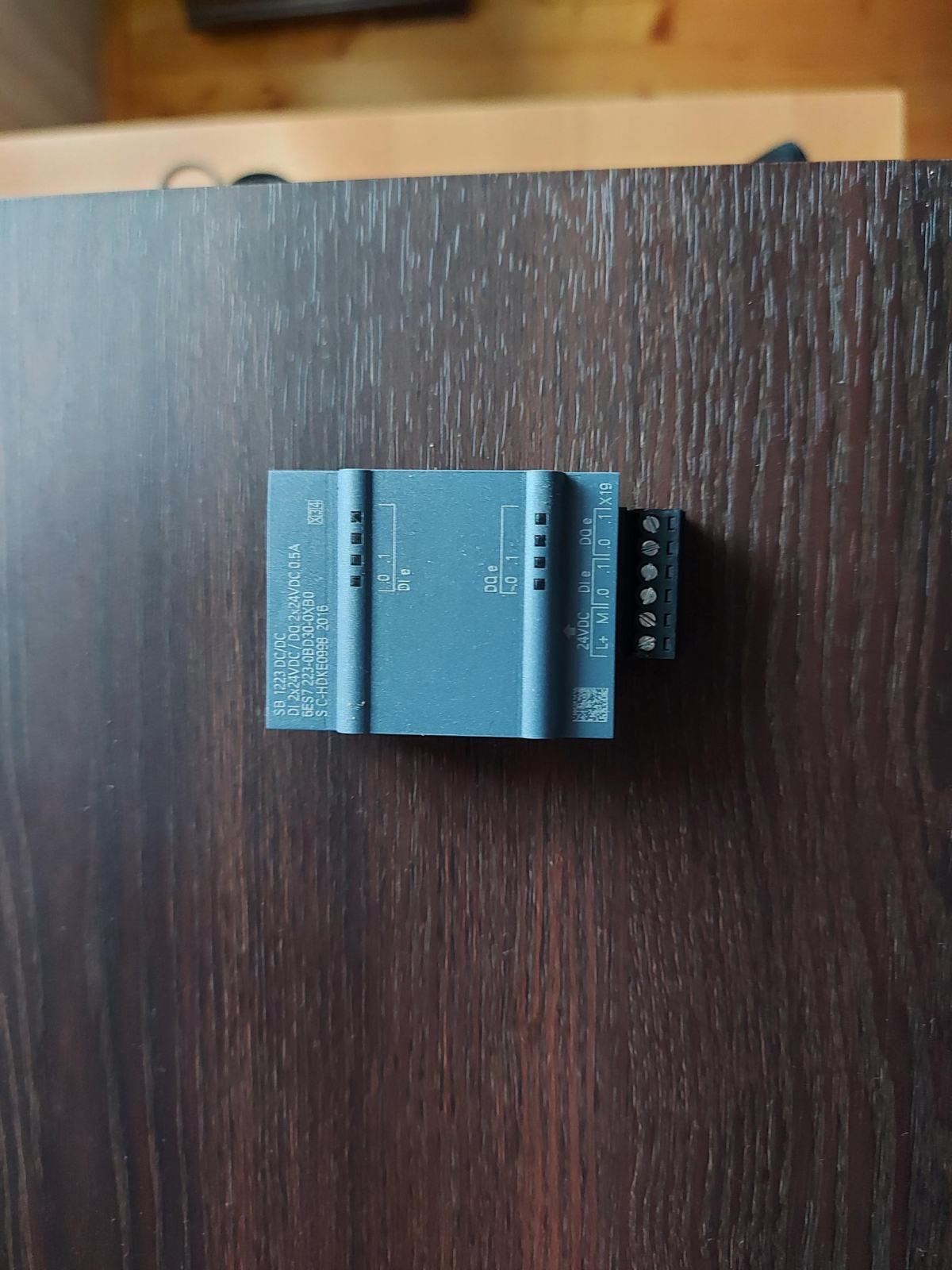 SIEMENS SB 1223 DIGITAL I/O