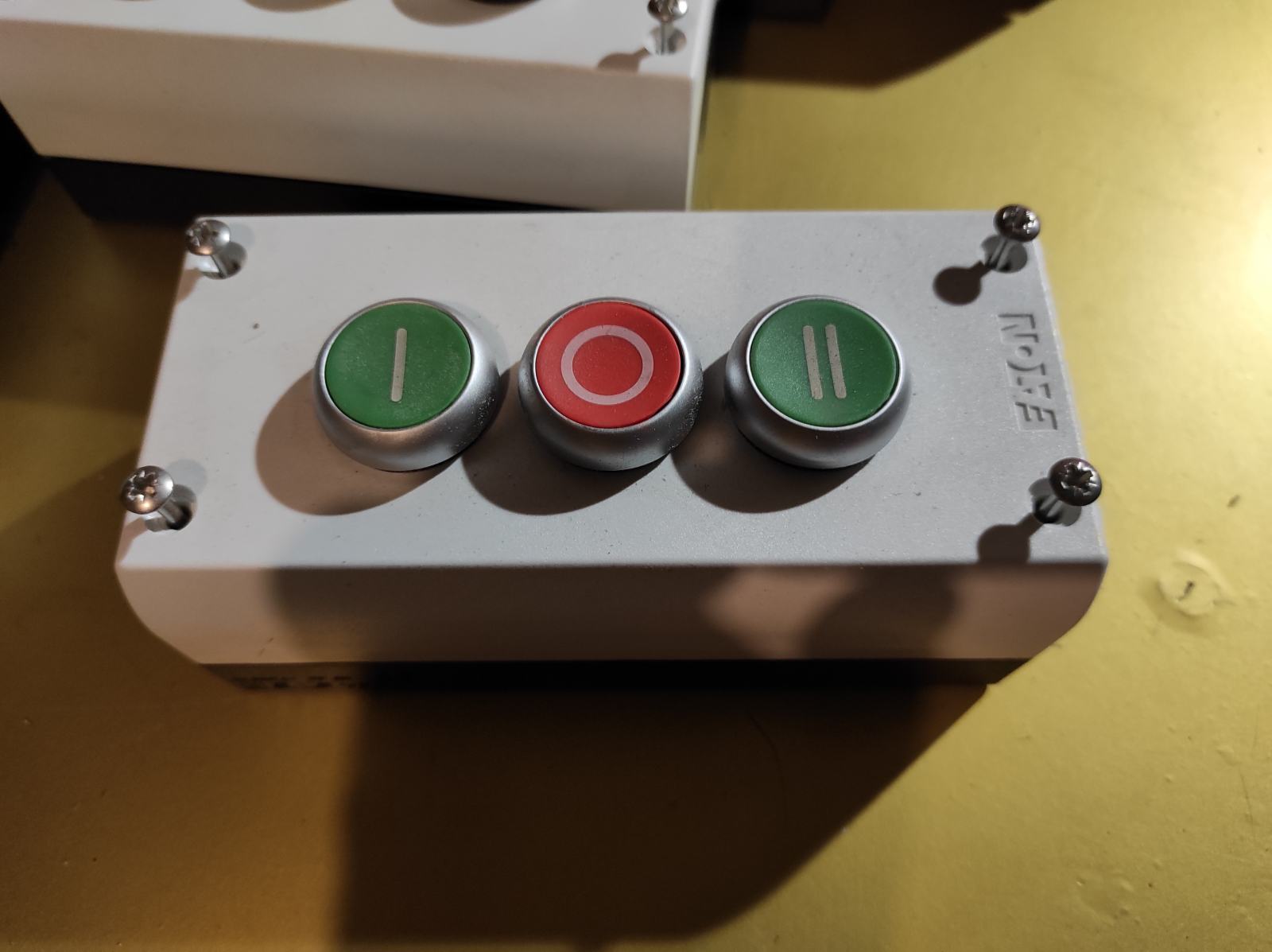 Stop prekidaci i prekidaci