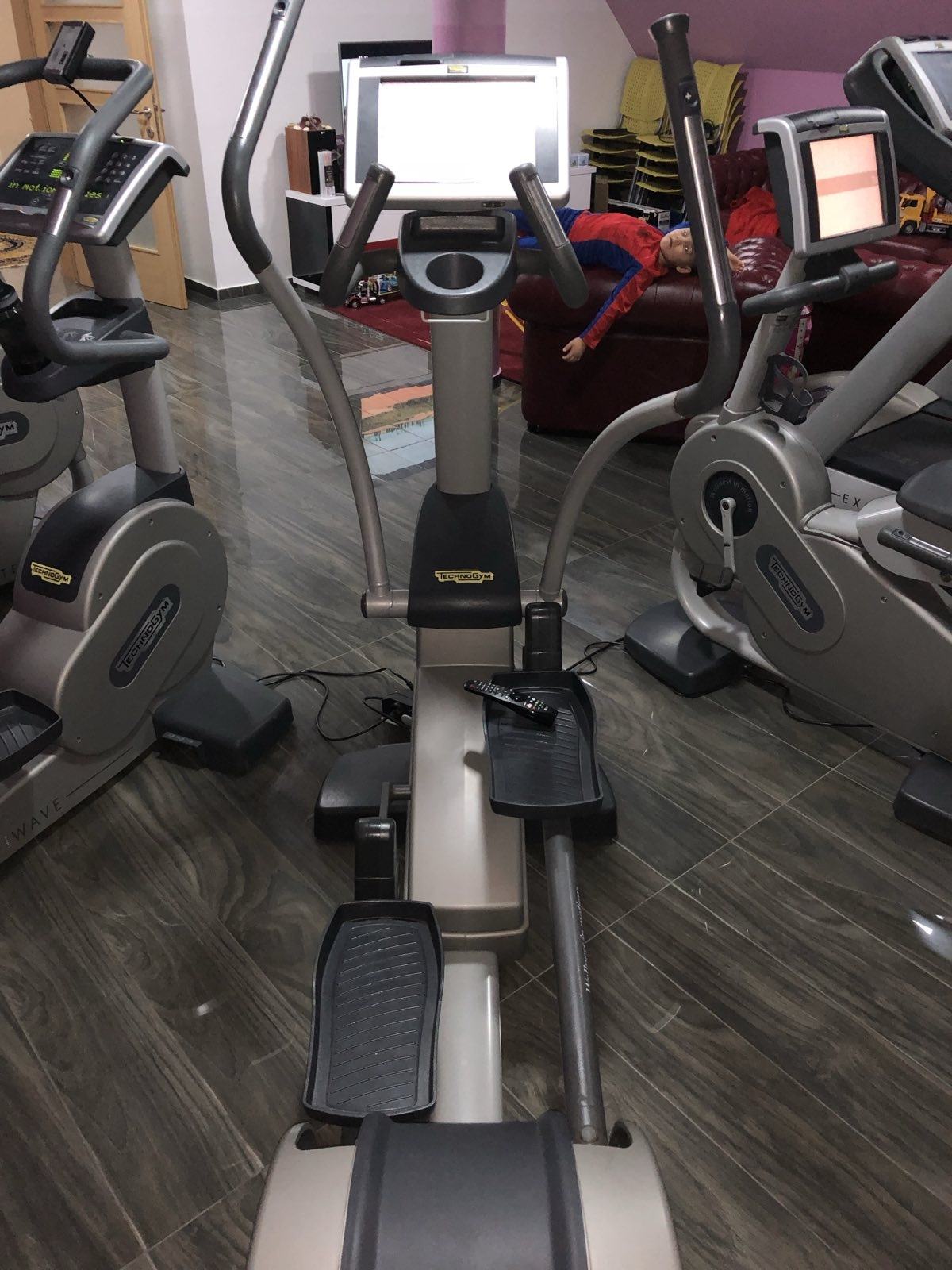 TECHNOGYM STEPER ORBITREK