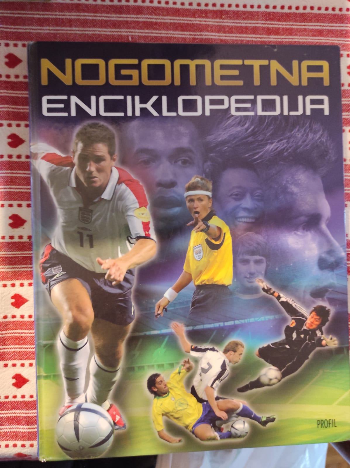 Nogometna enciklopedija Clive Gifford