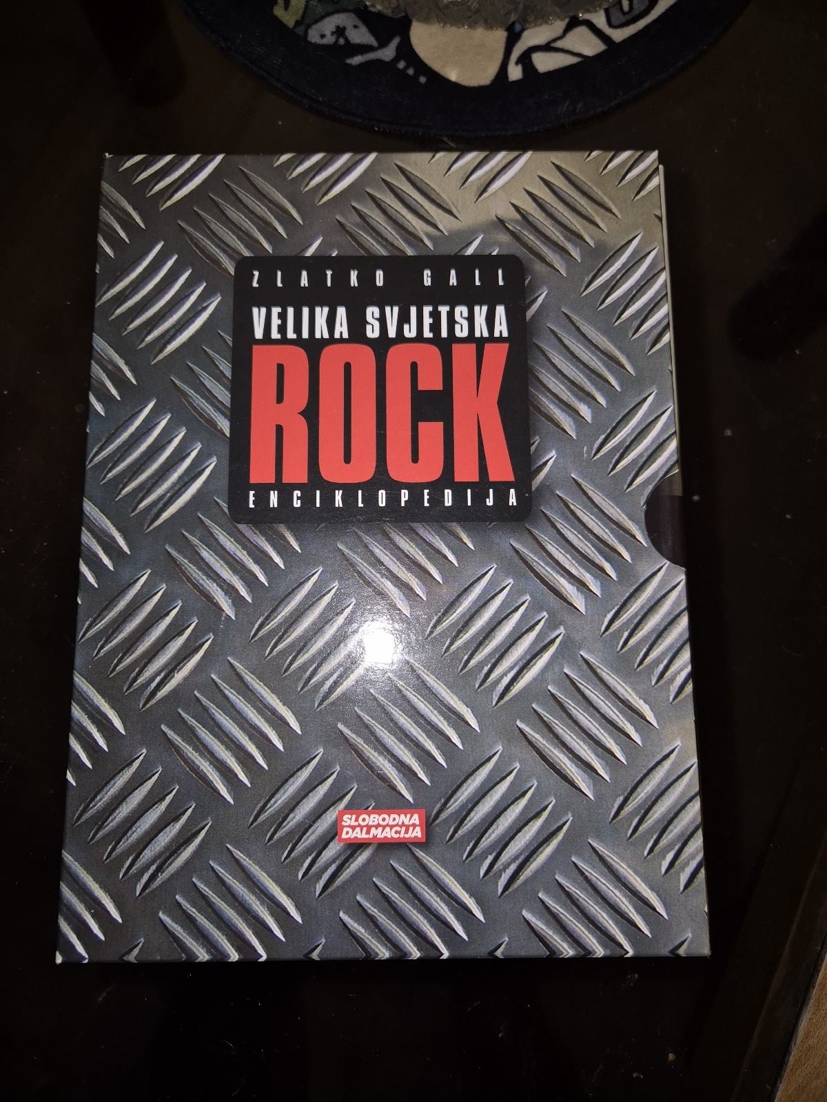 Velika Svjetska Rock Enciklopedija