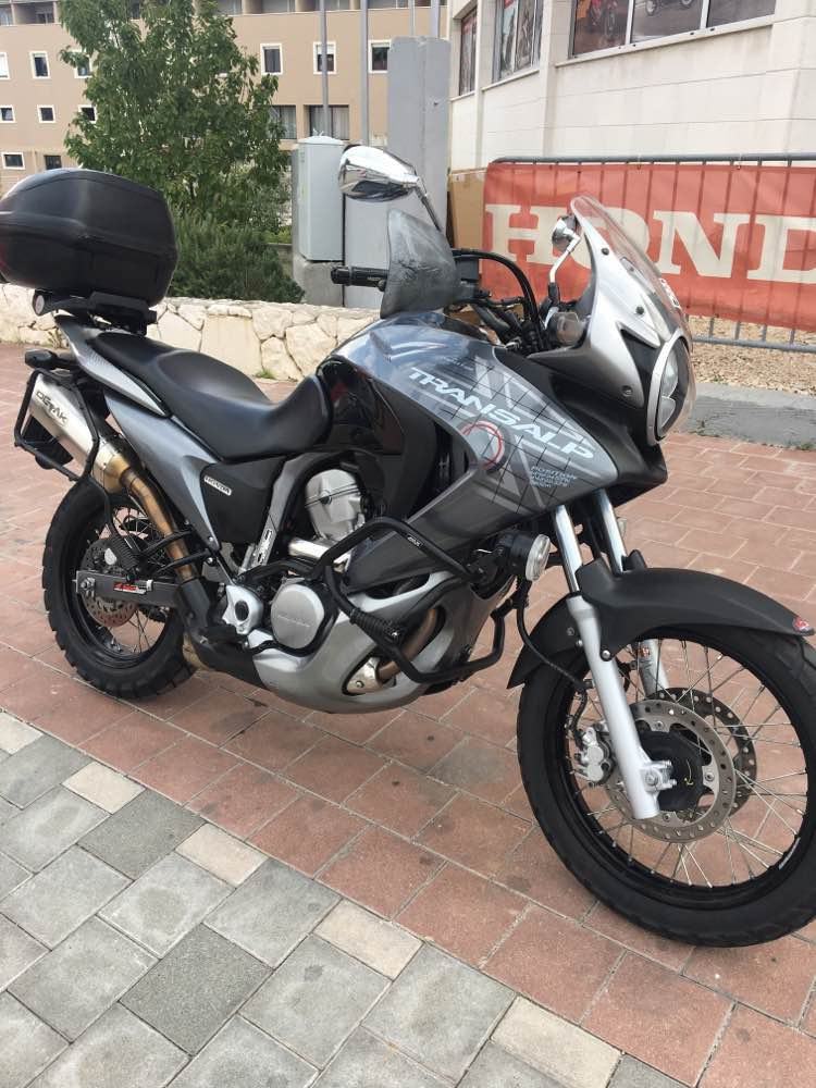 Honda Xl 700 700 cm3, 2008 god.