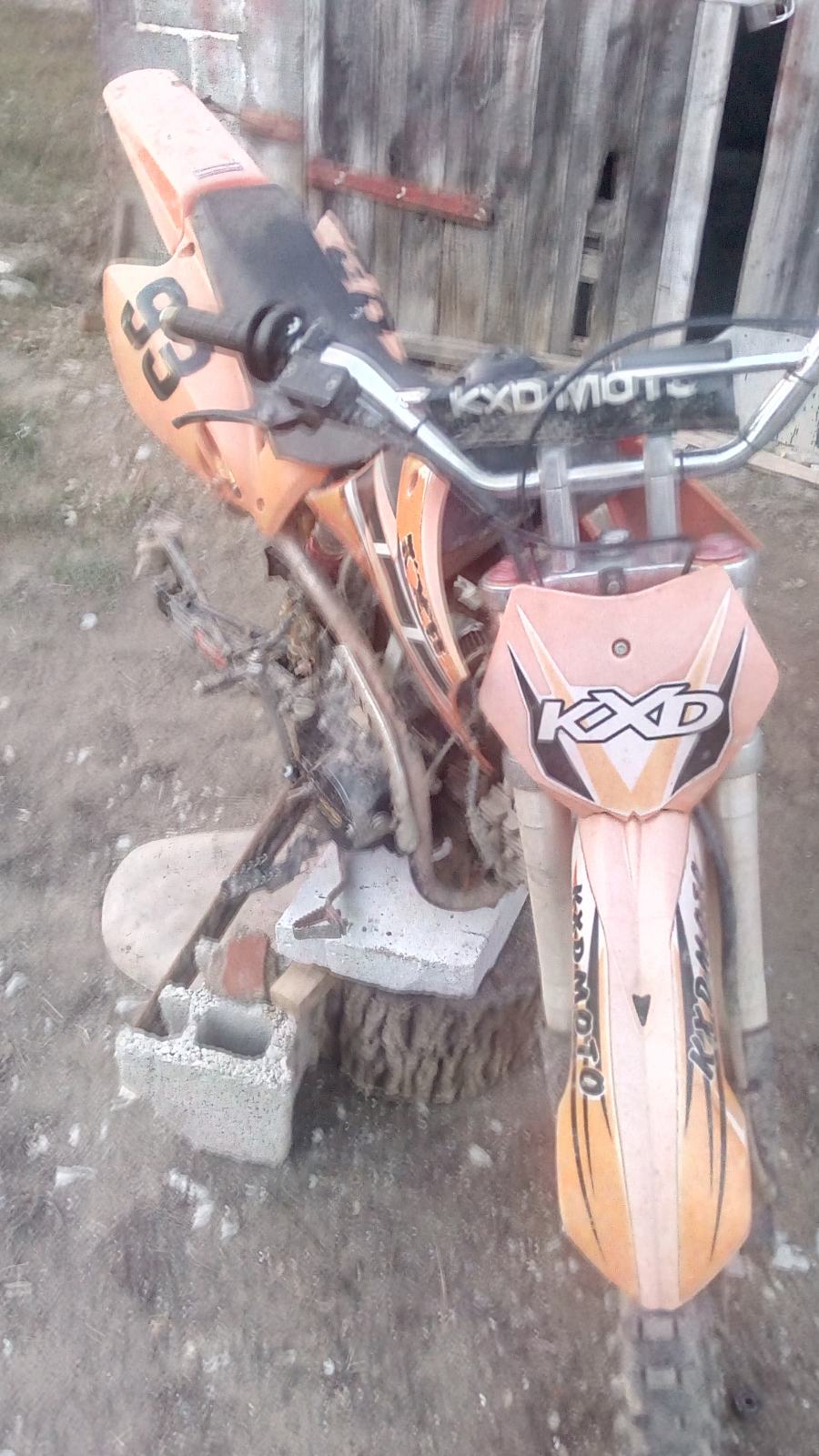 Djelovi kroser kxd 125cm3, 2015 god.