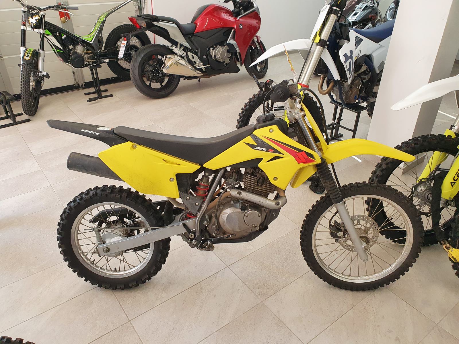 Suzuki DRZ 125 cm3, 2017 god.